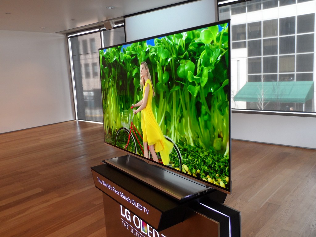 LG mostró en Argentina su primera TV OLED - RedUSERS