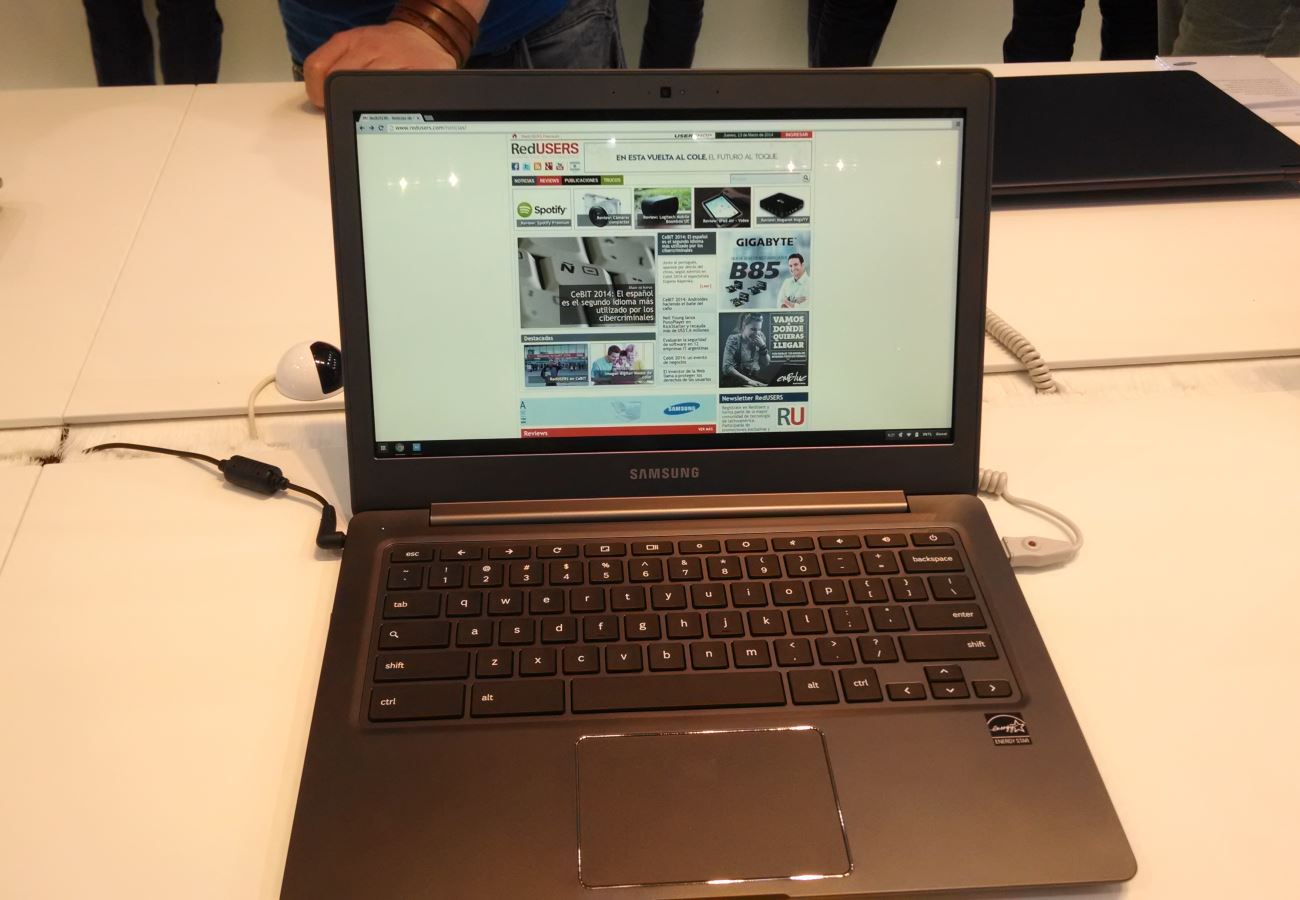 CeBIT 2014: Imágenes de la Chromebook 2 - RedUSERS
