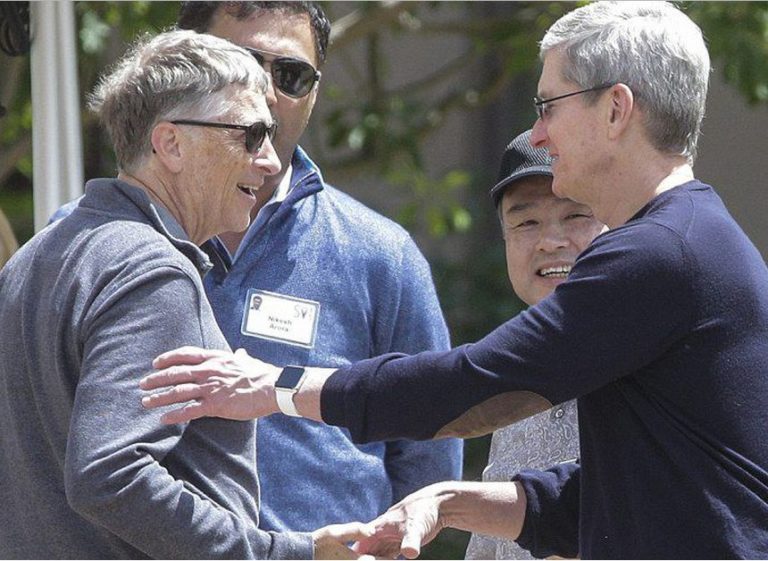 Bill Gates y Tim Cook, dos de los candidatos que barajó Hillary Clinton ...