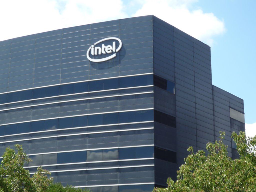 Intel saldrá a competir contra Nvidia y AMD con sus propias GPUs - RedUSERS
