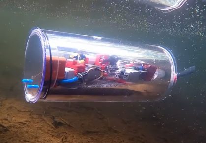 Un submarino extraordinario, construido con Lego controlado con Python ...